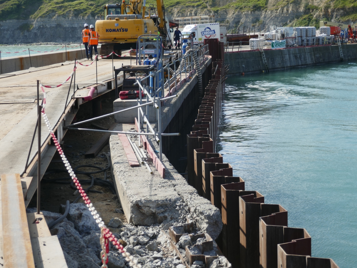 Travaux fluviaux et maritimes : Études et maîtrise d’œuvre des ouvrages ... Travaux fluviaux et maritimes : Études et maîtrise d’œuvre des ouvrages ...